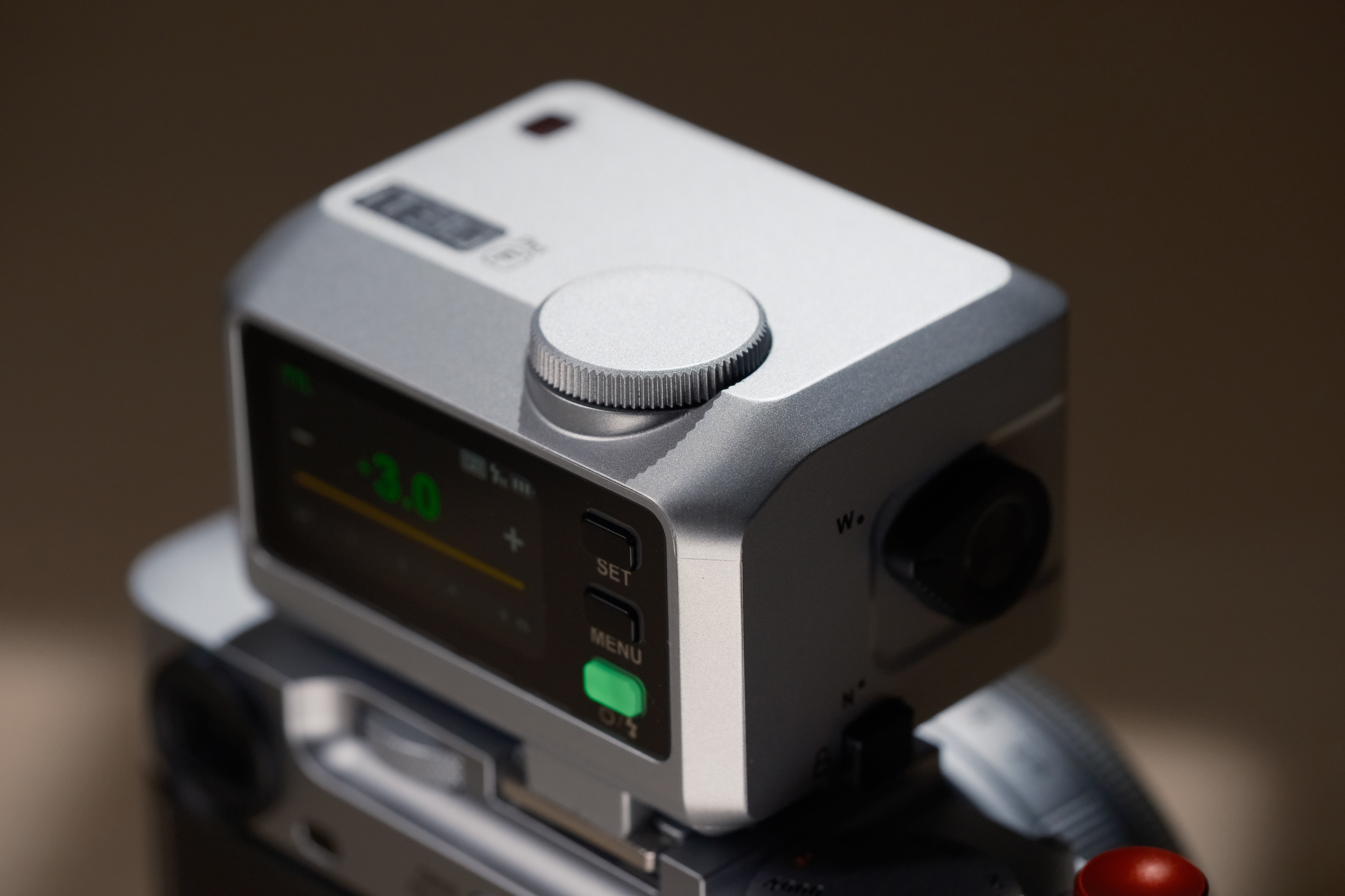 Godox iT30 Pro – Small, Smart, and Surprisingly Powerful – Alwin Kok